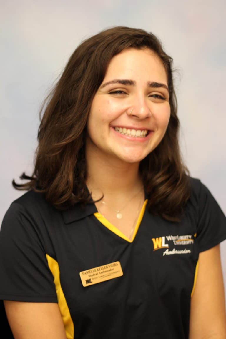 Danielle Keller Viejra