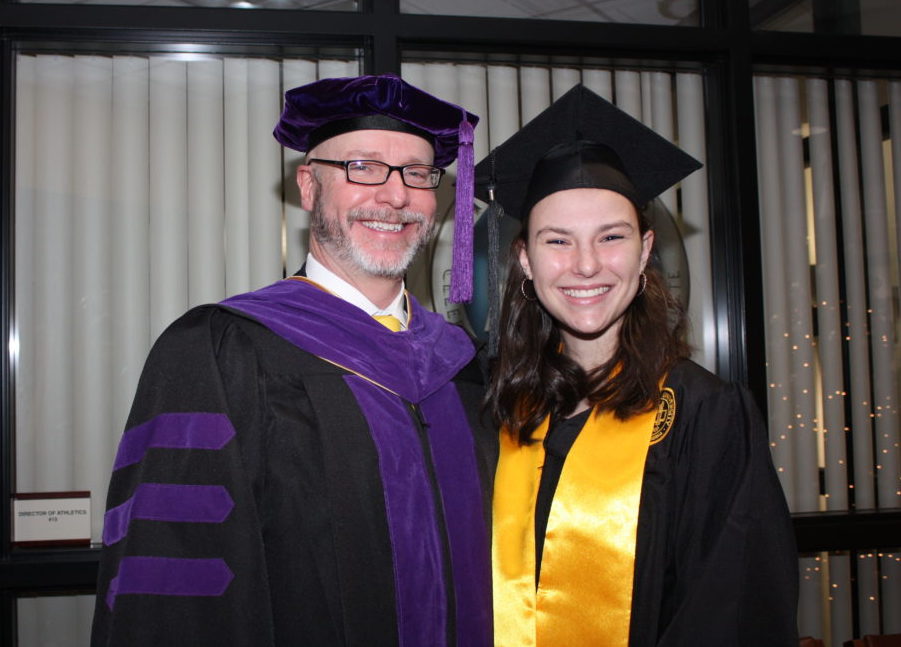 WLU Celebrates Fall Commencement 2021 - News and Media Relations