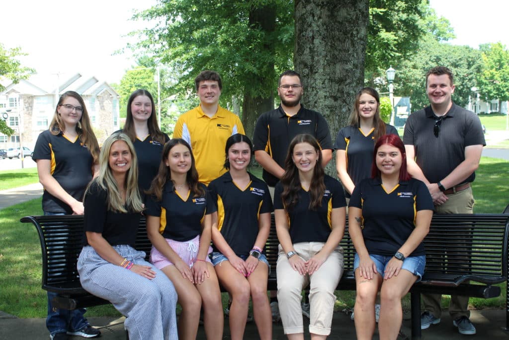 'Pleased to Meet You' Student Ambassadors Showcase Campus - WLU: News ...