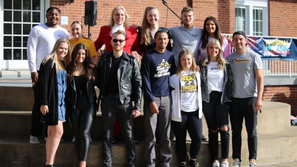 SGA Homecoming 2022, Serenades, Candidates and More - WLU: News & Media ...